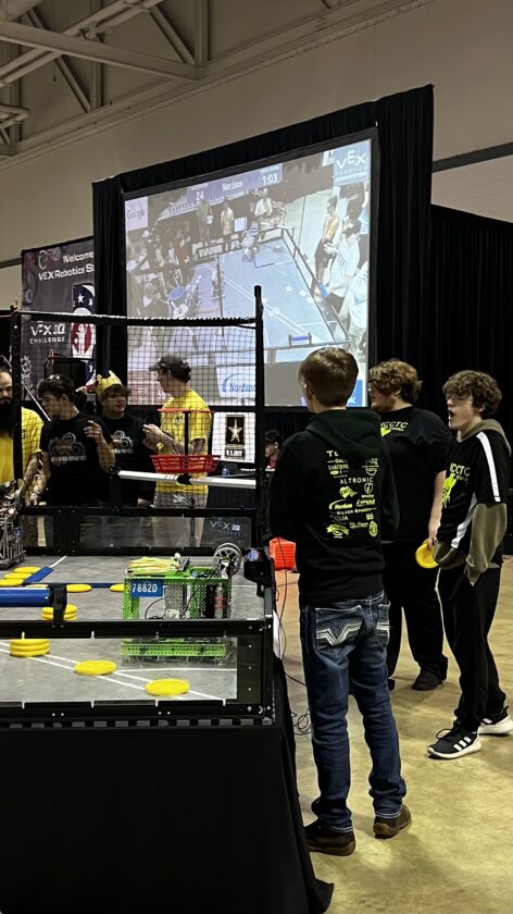 MCCTC team qualifies for VEX Robotics State Tournament | News, Sports ...